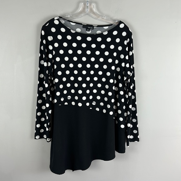 Sun Kim | Tops | Sun Kim Black White Polka Dot Print Asymmetrical Top ...